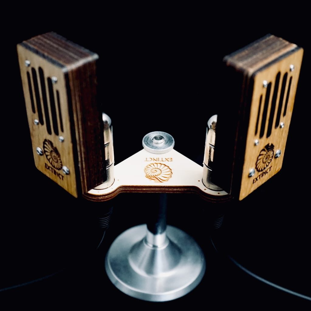 Mount-a-Mic Stereo Adapter Plate - Extinct Audio